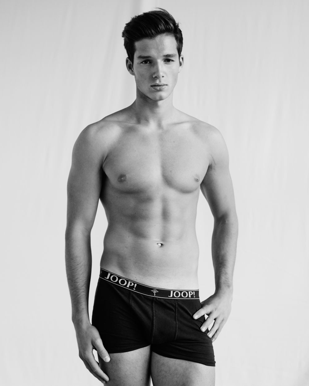 Michael Wong – TUNE