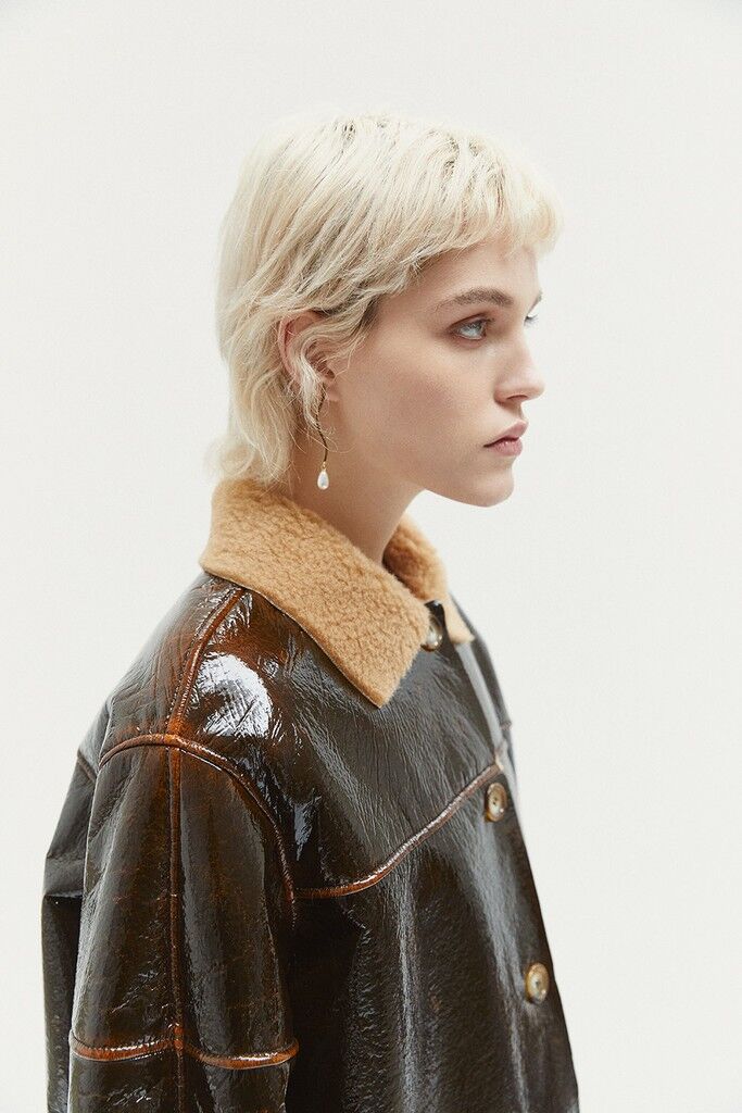 Julia Knoll – TUNE